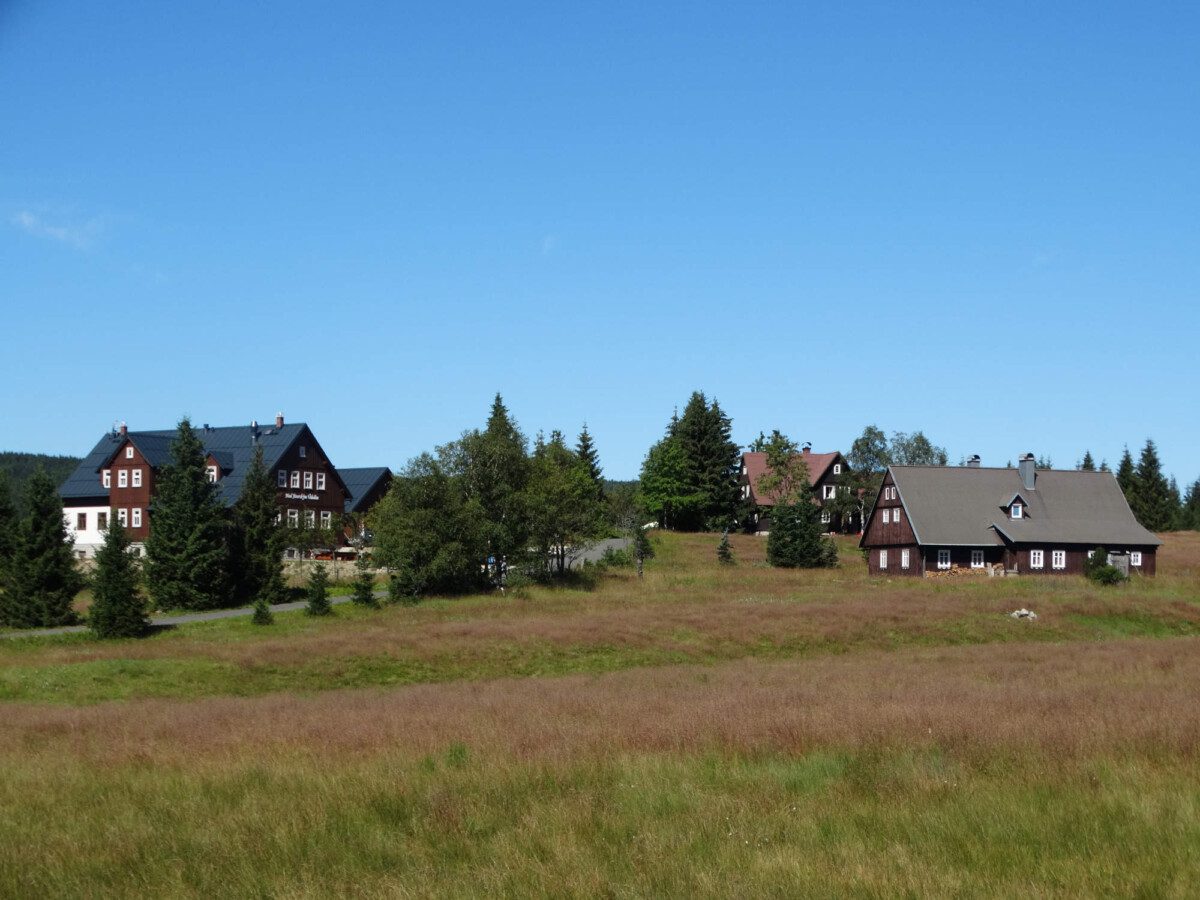 Osada Jizerka | Ženy s.r.o.