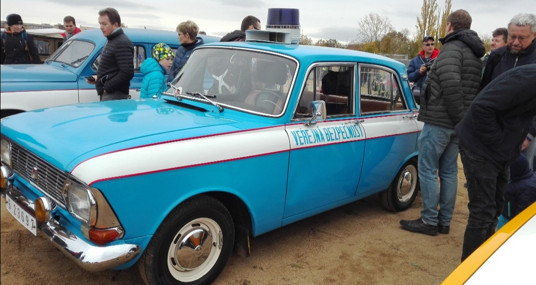 Retro auta | Ženy s.r.o.